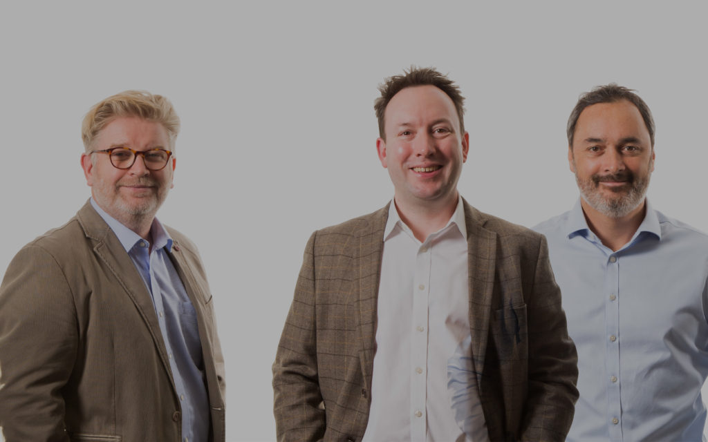 Practicus | Helping People Navigate Change (Interim management)